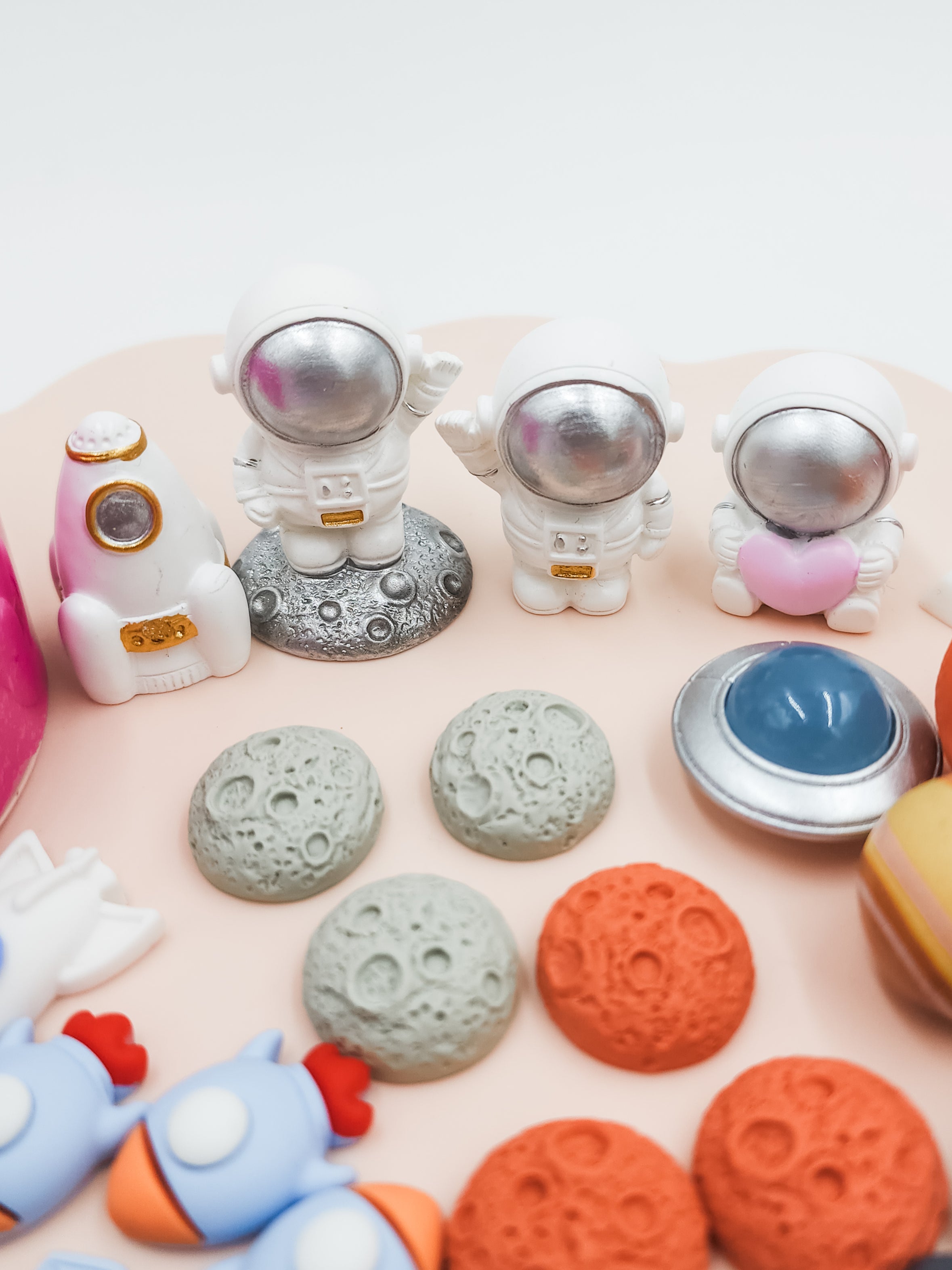 Mini Space Adventure Astronaut Playdough Kit | Sensory Play | Love and ...